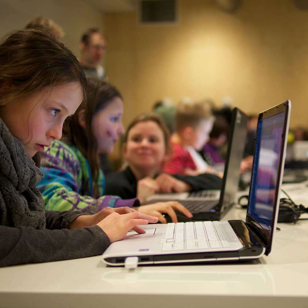 Programmerings-kurs för Unga (7-17) | Foo Café
